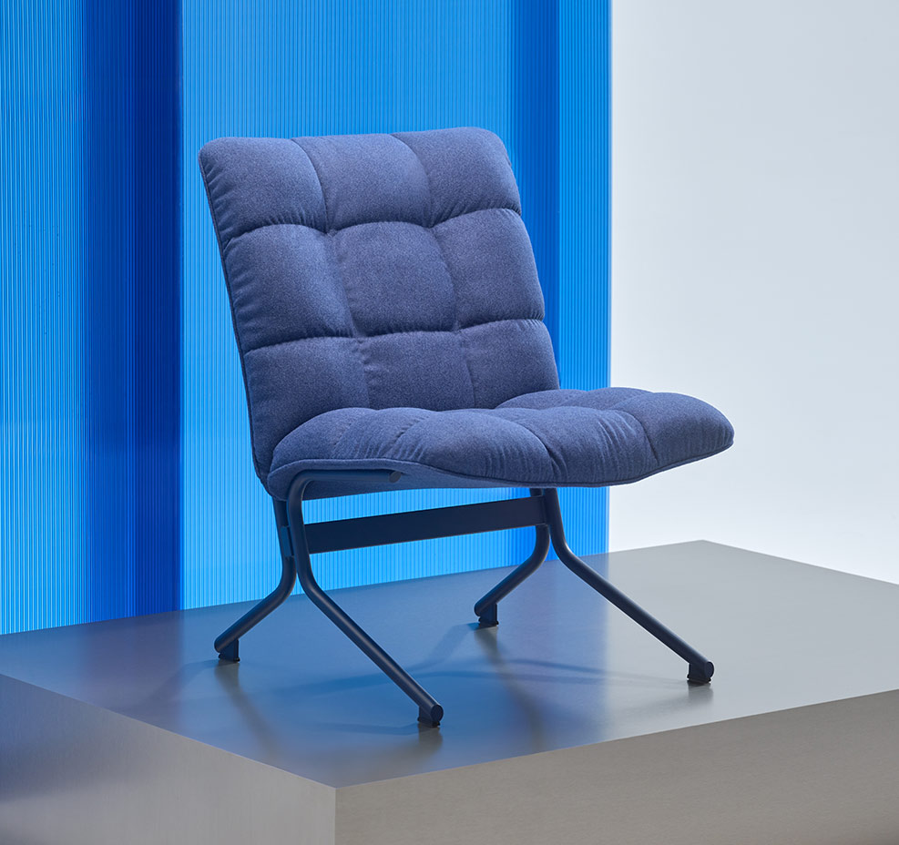 Comfortable and ergonomic office chairs with an interesting design - Profim