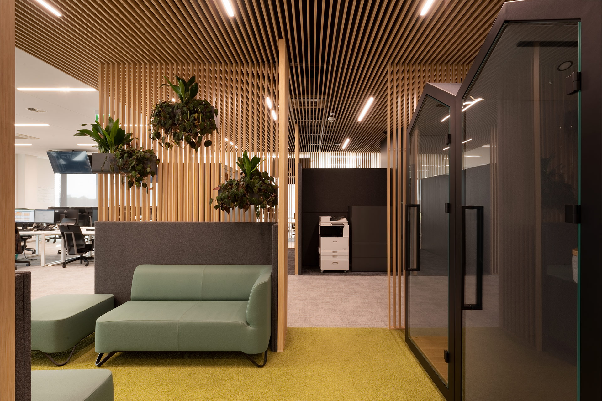 SoftBox - Profim - Eine Sequenz flüssiger Formen