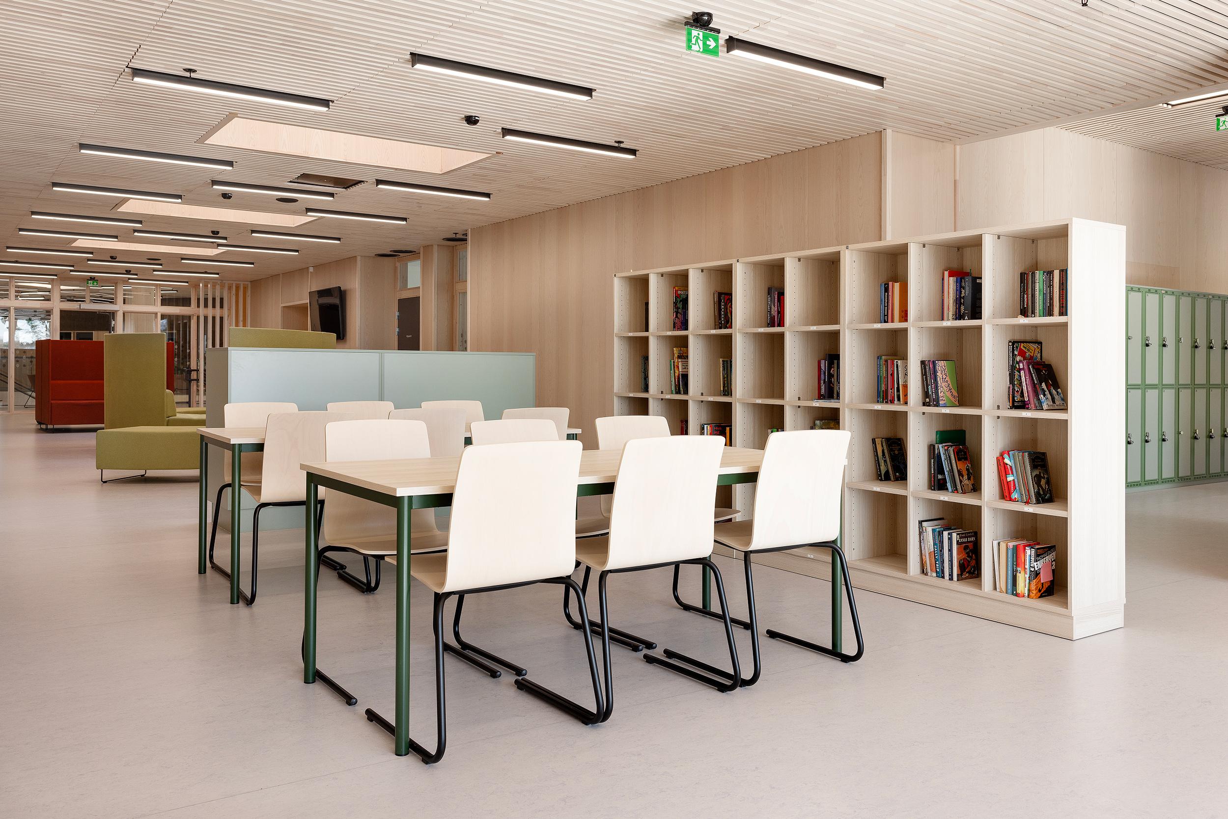 Chic Lounge - Profim - elegance and lightness of comfortable form